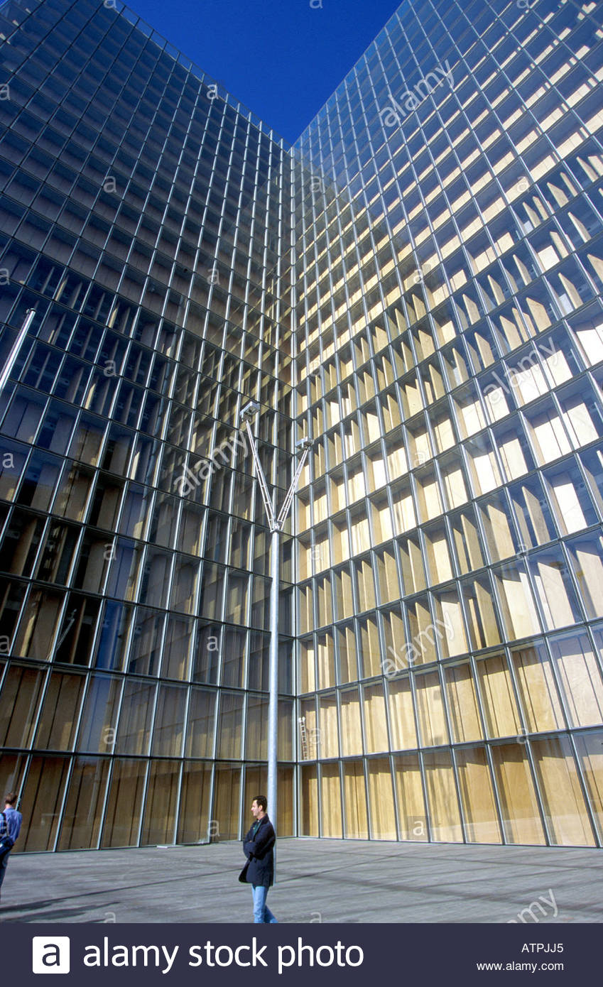 France Paris National Library Stock Photos & France Paris National ...