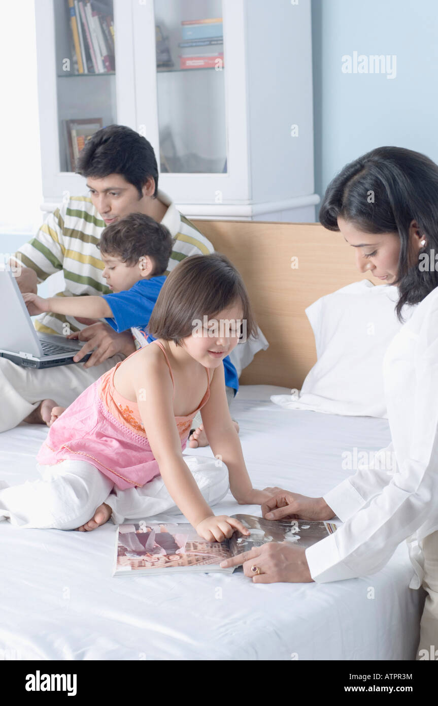 Indian parents teaching children hi-res stock photography and images ... Indian parents teaching children hi-res stock photography and images ...