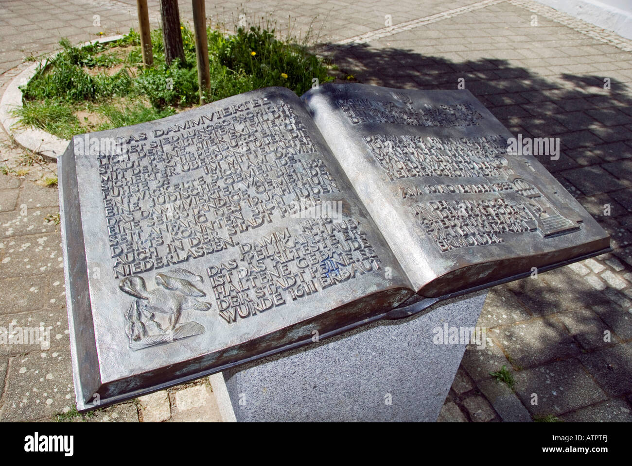 Bronze memorial book hi-res stock photography and images - Alamy