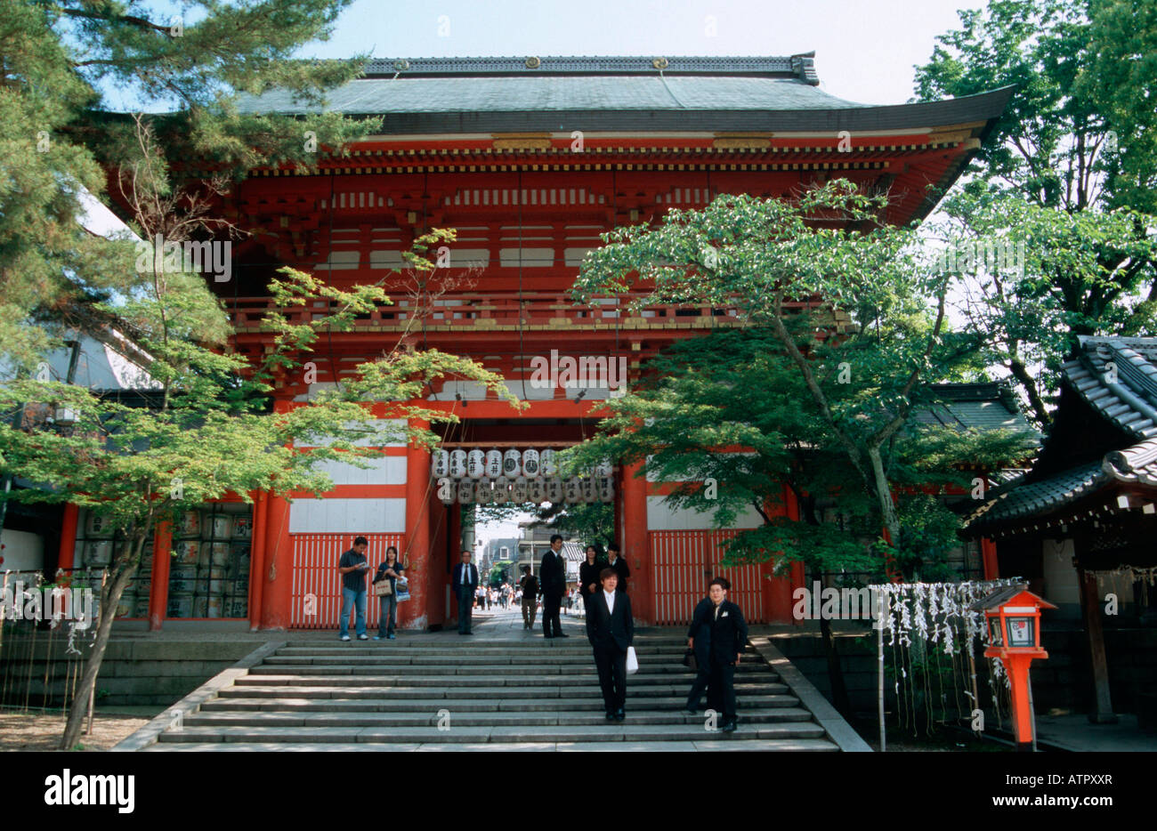 Shrine area / Kyoto Stock Photo - Alamy