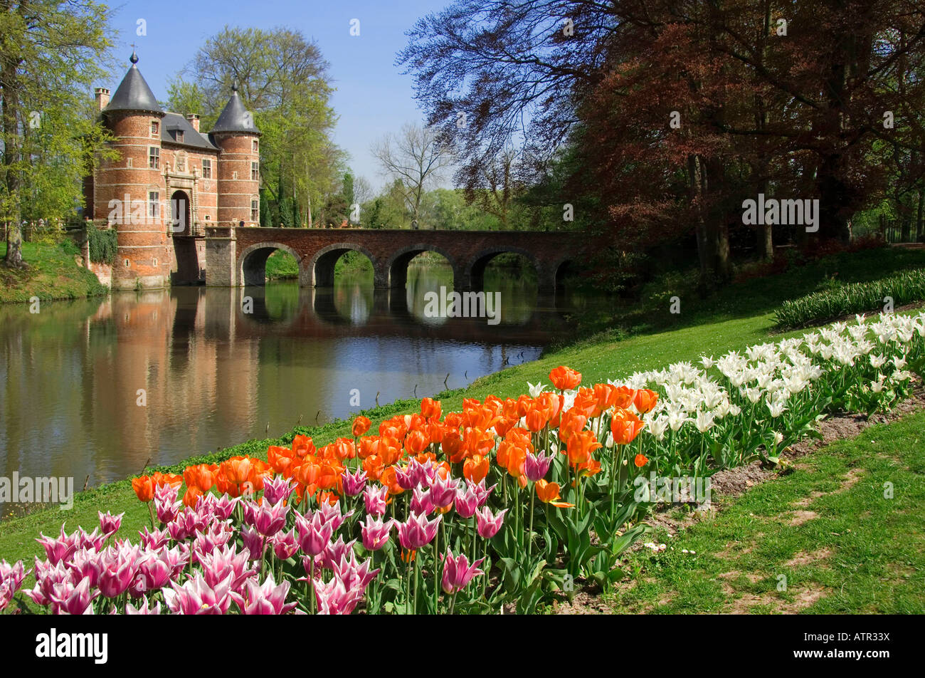 Castle of Grand Bigard Stock Photo - Alamy