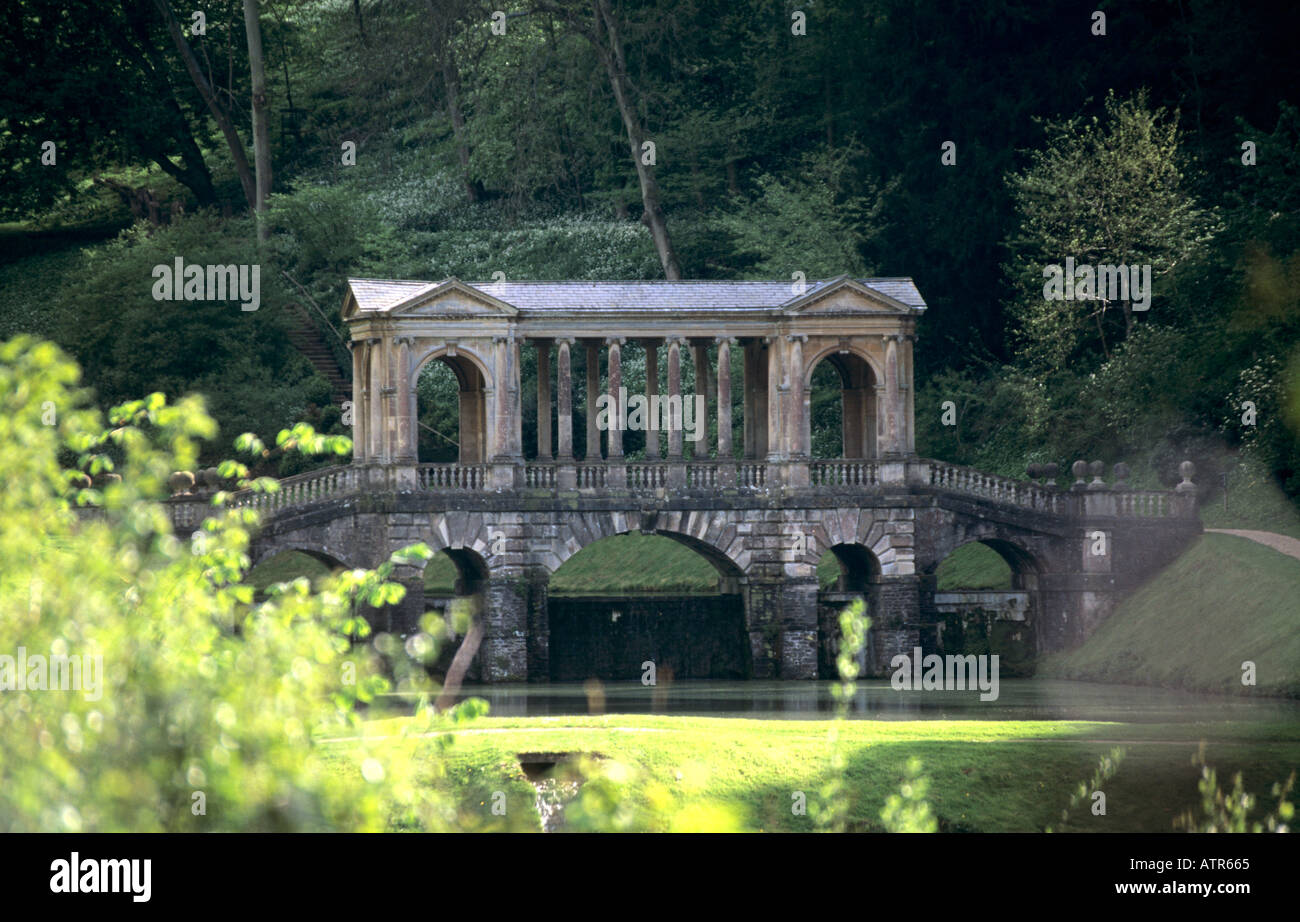 Palladian Bridge at Prior Park in BATH England UK Stock Photo - Alamy