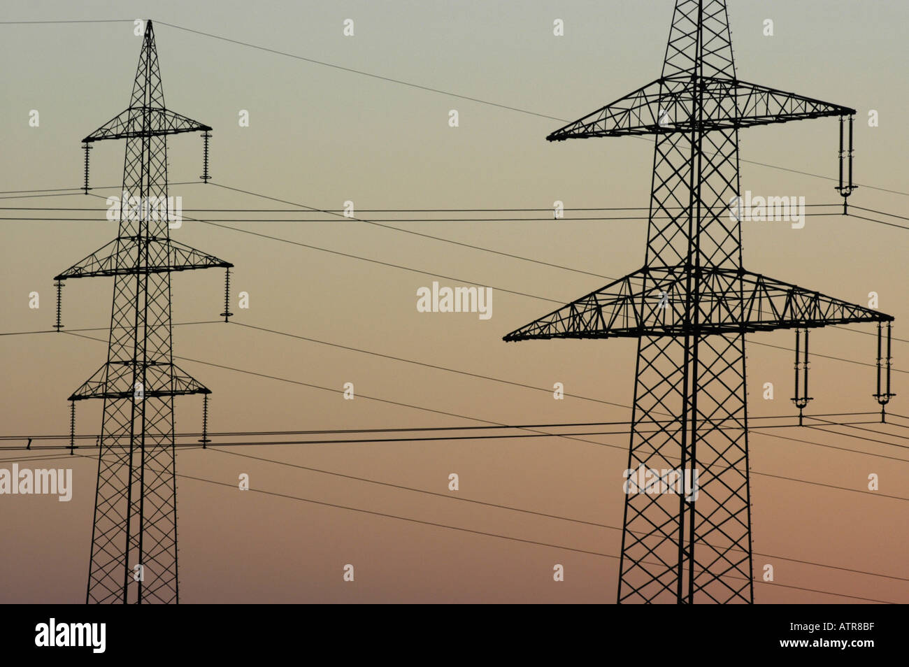 High tension cables hi-res stock photography and images - Alamy