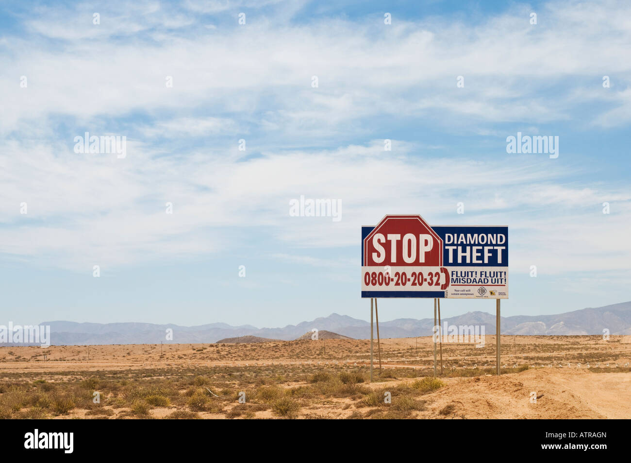 Stop diamond theft hi-res stock photography and images - Alamy