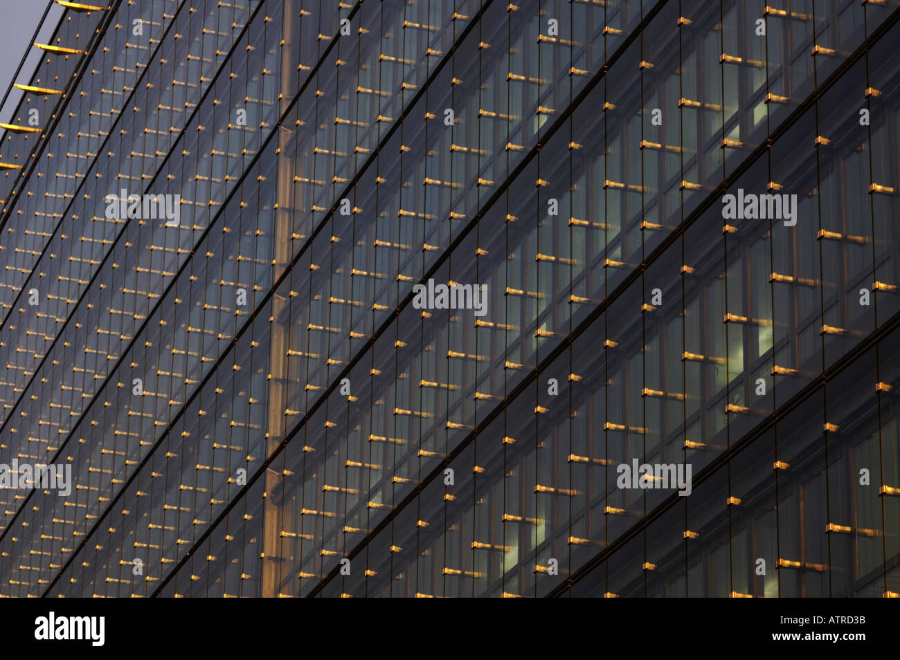 Architecture band building design modern hi-res stock photography and ...