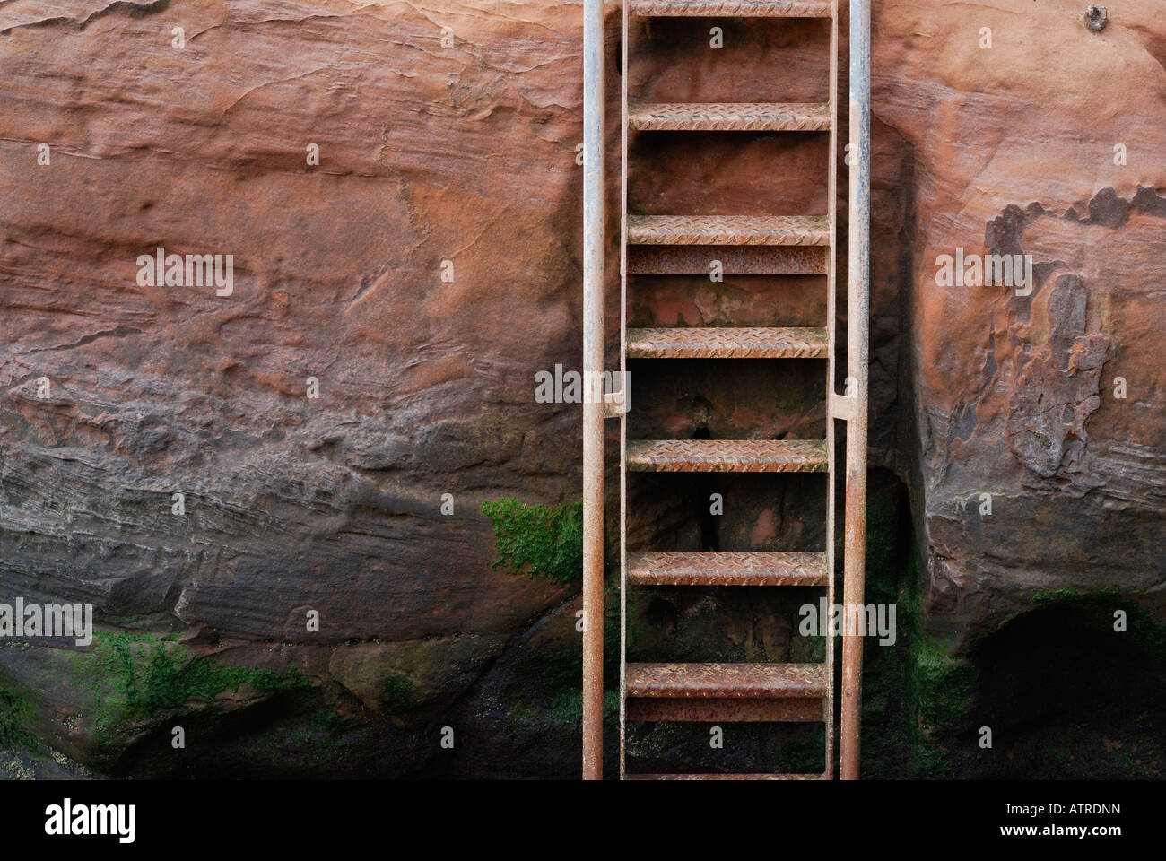 Rock step hi-res stock photography and images - Alamy