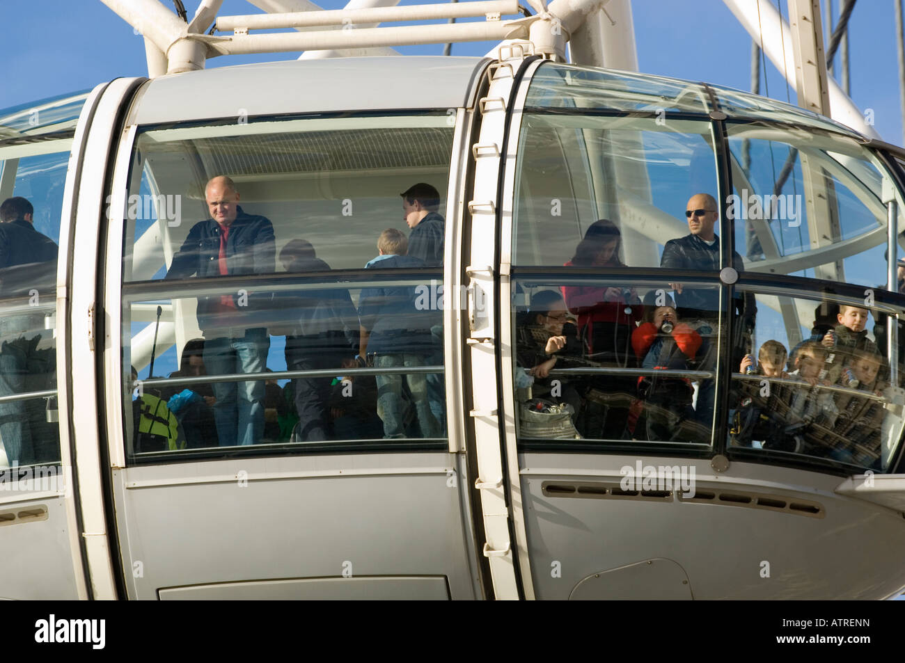 london eye, pod, millenium, thames, sight seeing, attraction, wheel ...