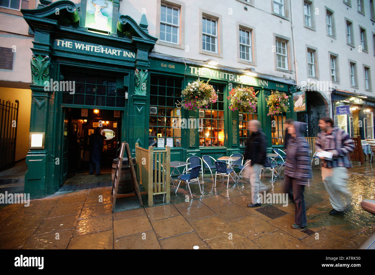 White hart inn edinburgh hi-res stock photography and images - Alamy