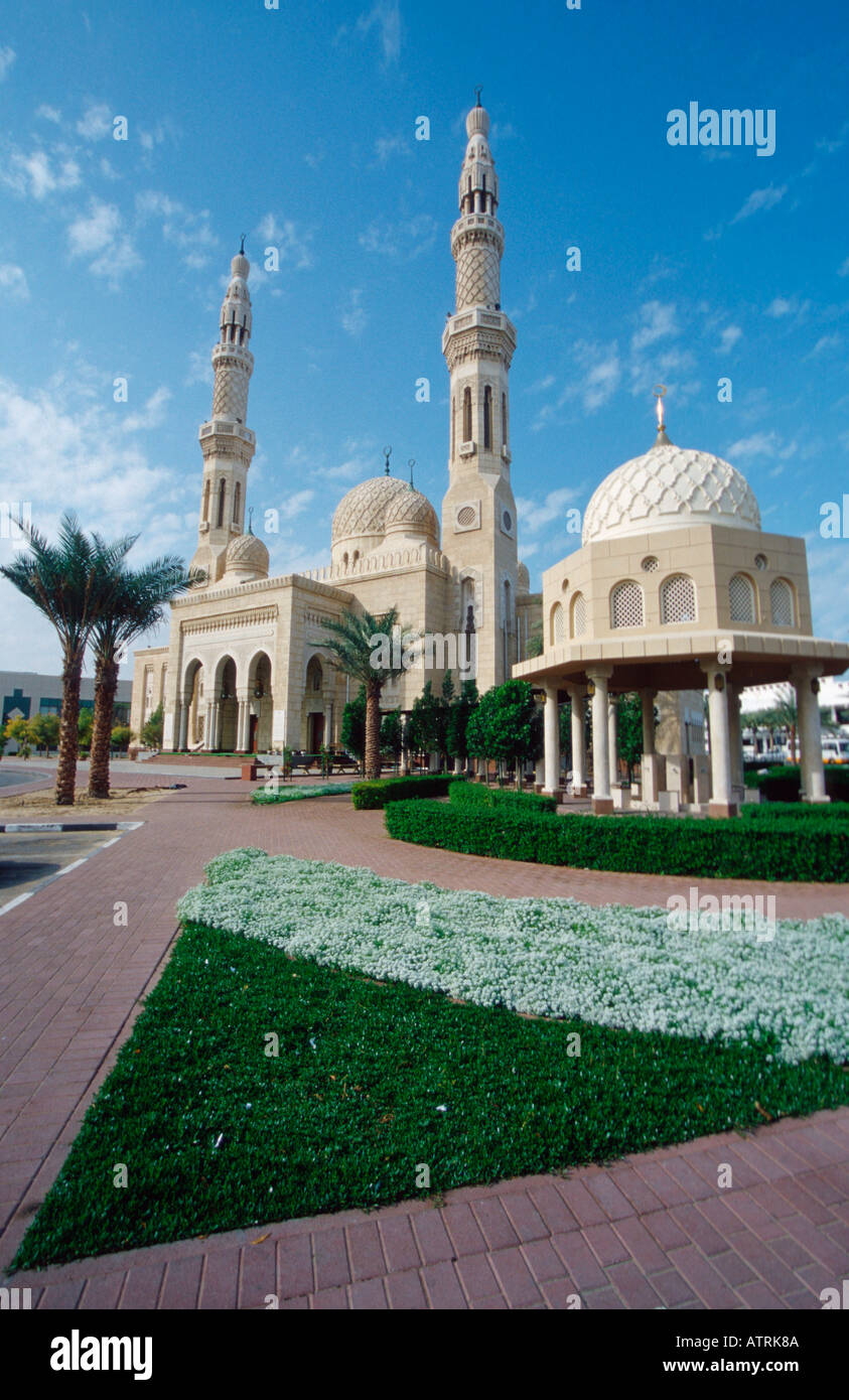 Jumeirah Mosque / Dubai Stock Photo - Alamy