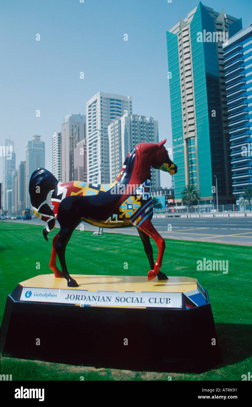 Sculpture / Dubai Stock Photo - Alamy