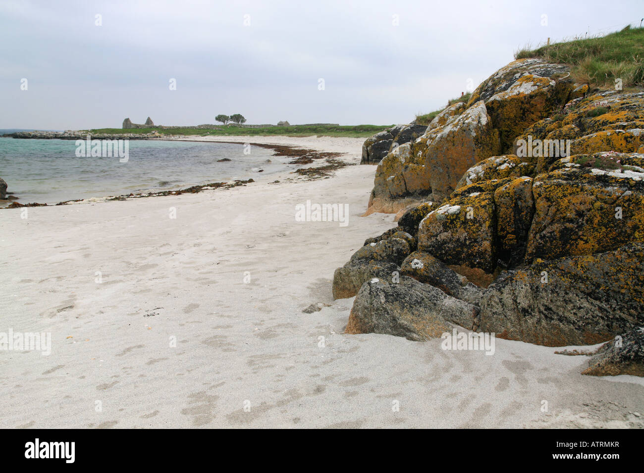 beach strand trá, Mweenish Island, Connemara, Ireland Stock Photo - Alamy