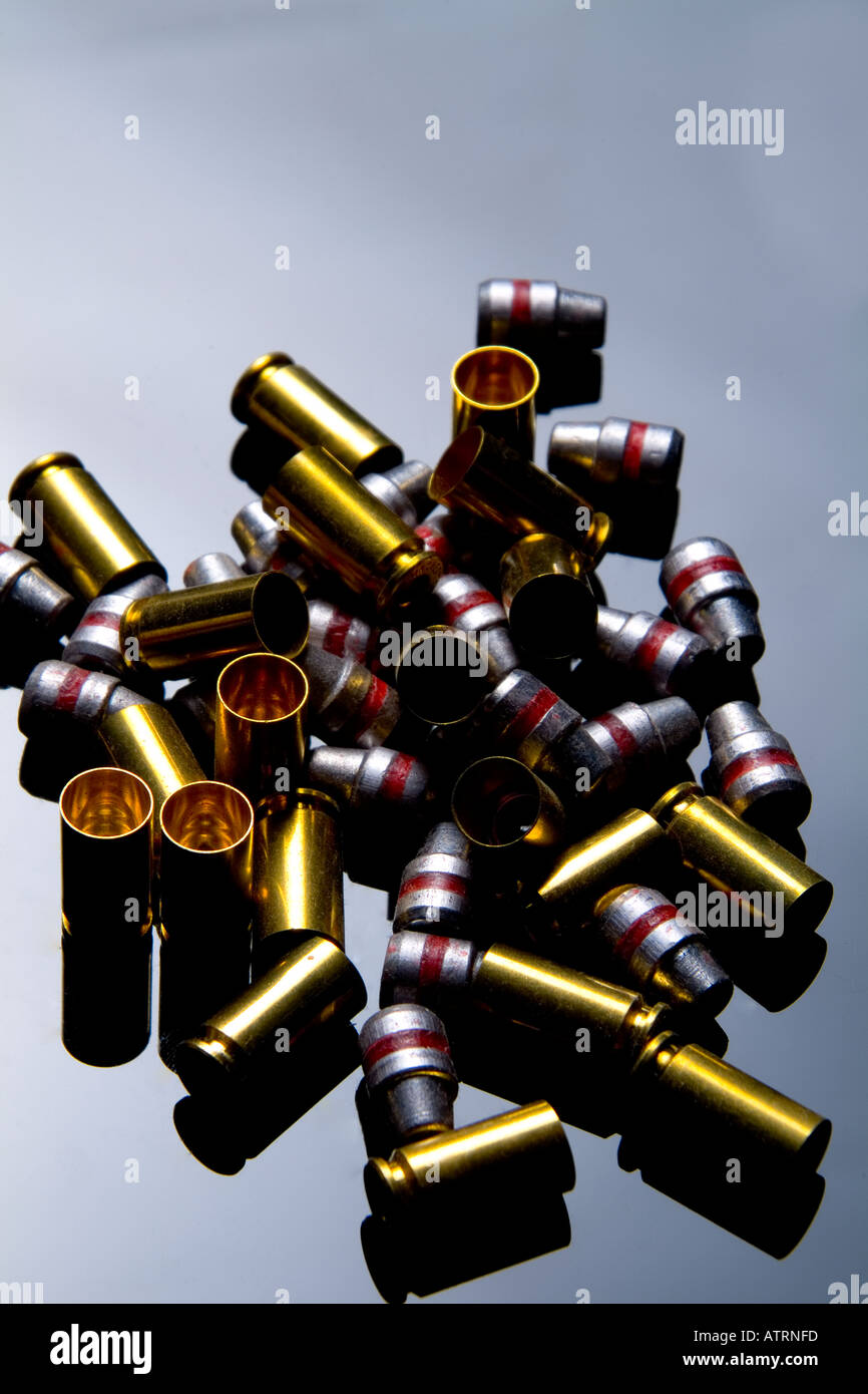 Empty shell casings hi-res stock photography and images - Alamy