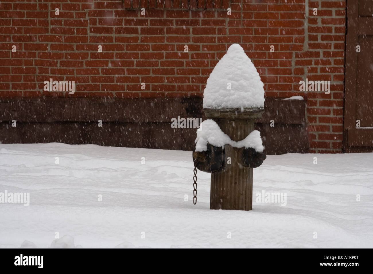 Brooklyn fire hydrant hi-res stock photography and images - Alamy