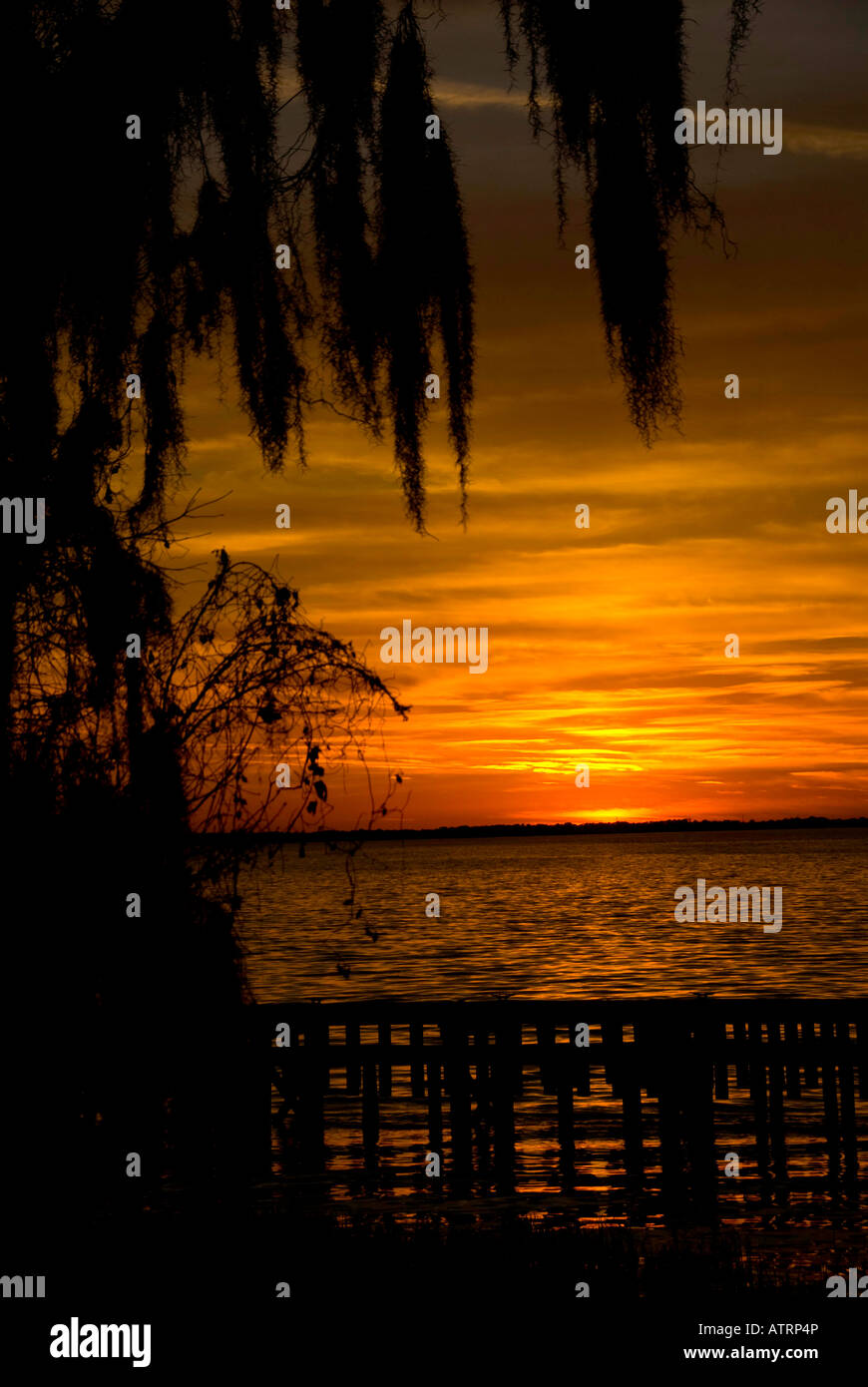 Linda lakes hi-res stock photography and images - Alamy