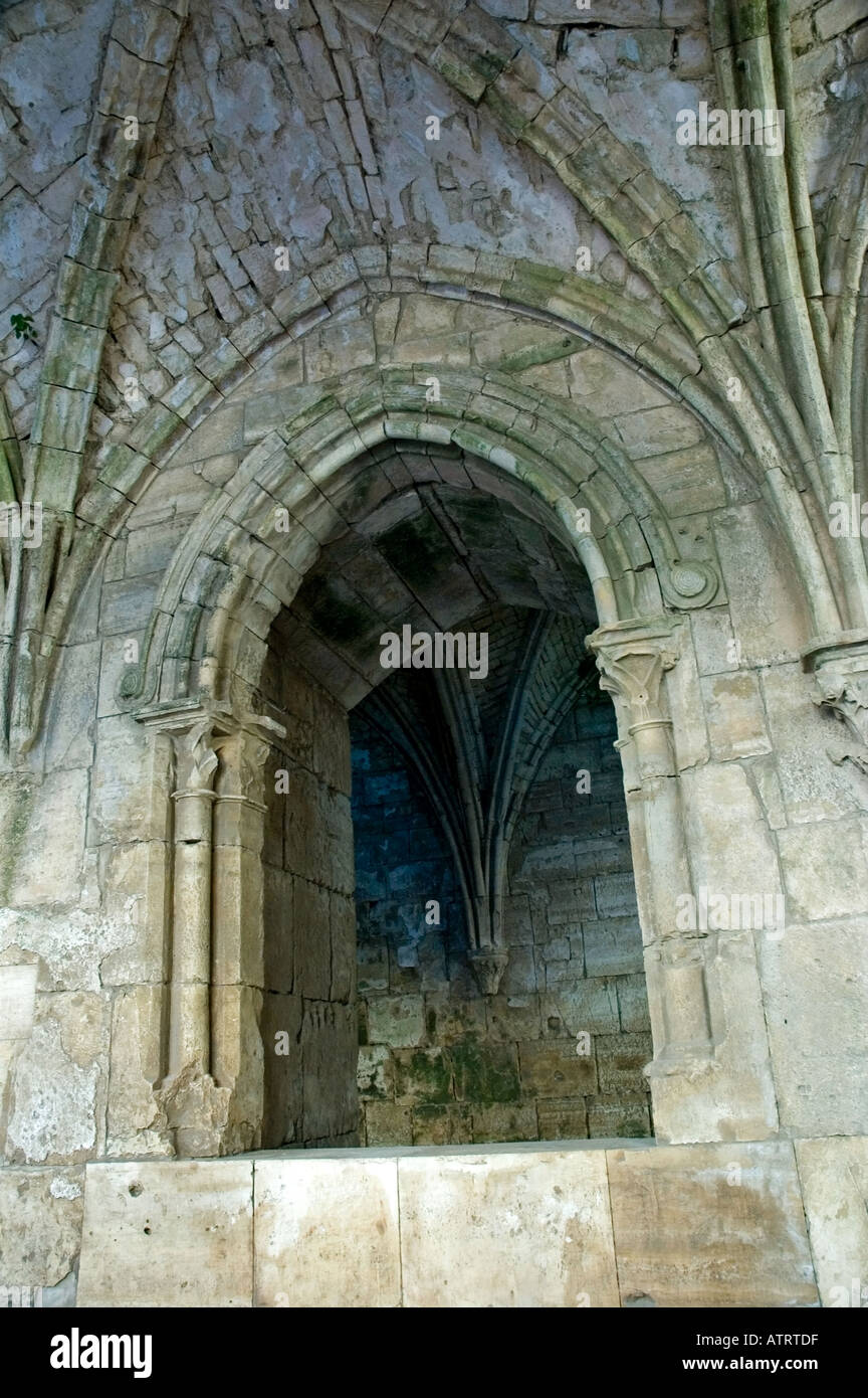 High vaulted gothic style arched ceilings and stone doorways, Crac des ...