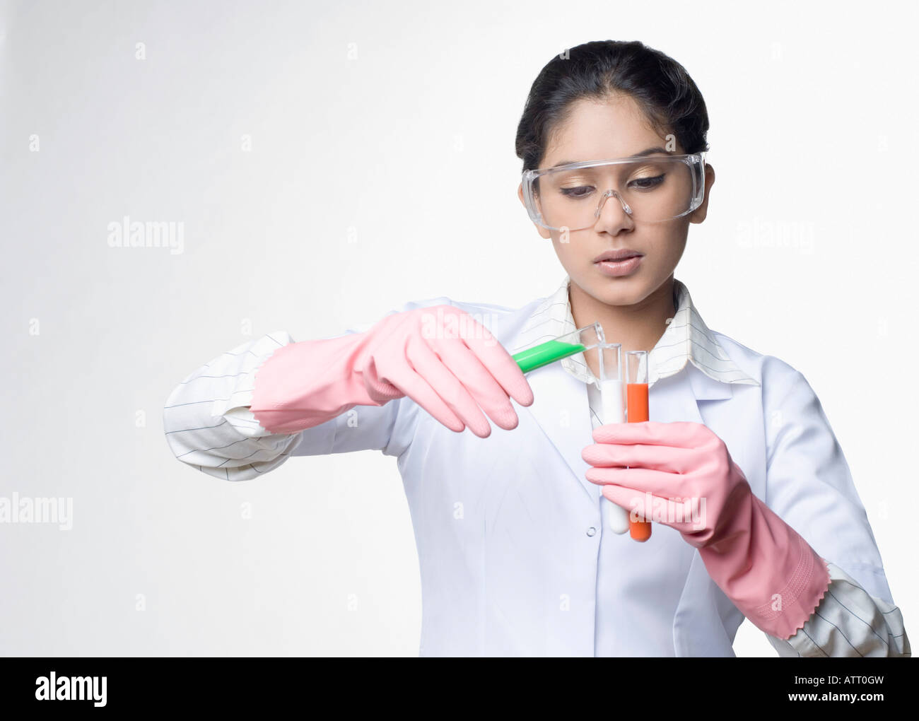 Saffron lab hi-res stock photography and images - Alamy