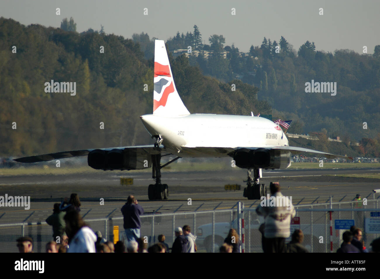 Concorde final flight hi-res stock photography and images - Alamy