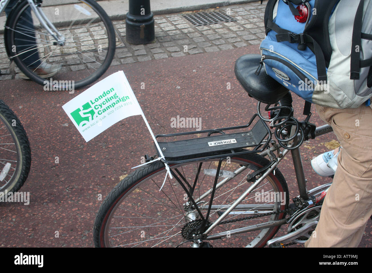 London cyclist campaign hi-res stock photography and images - Alamy