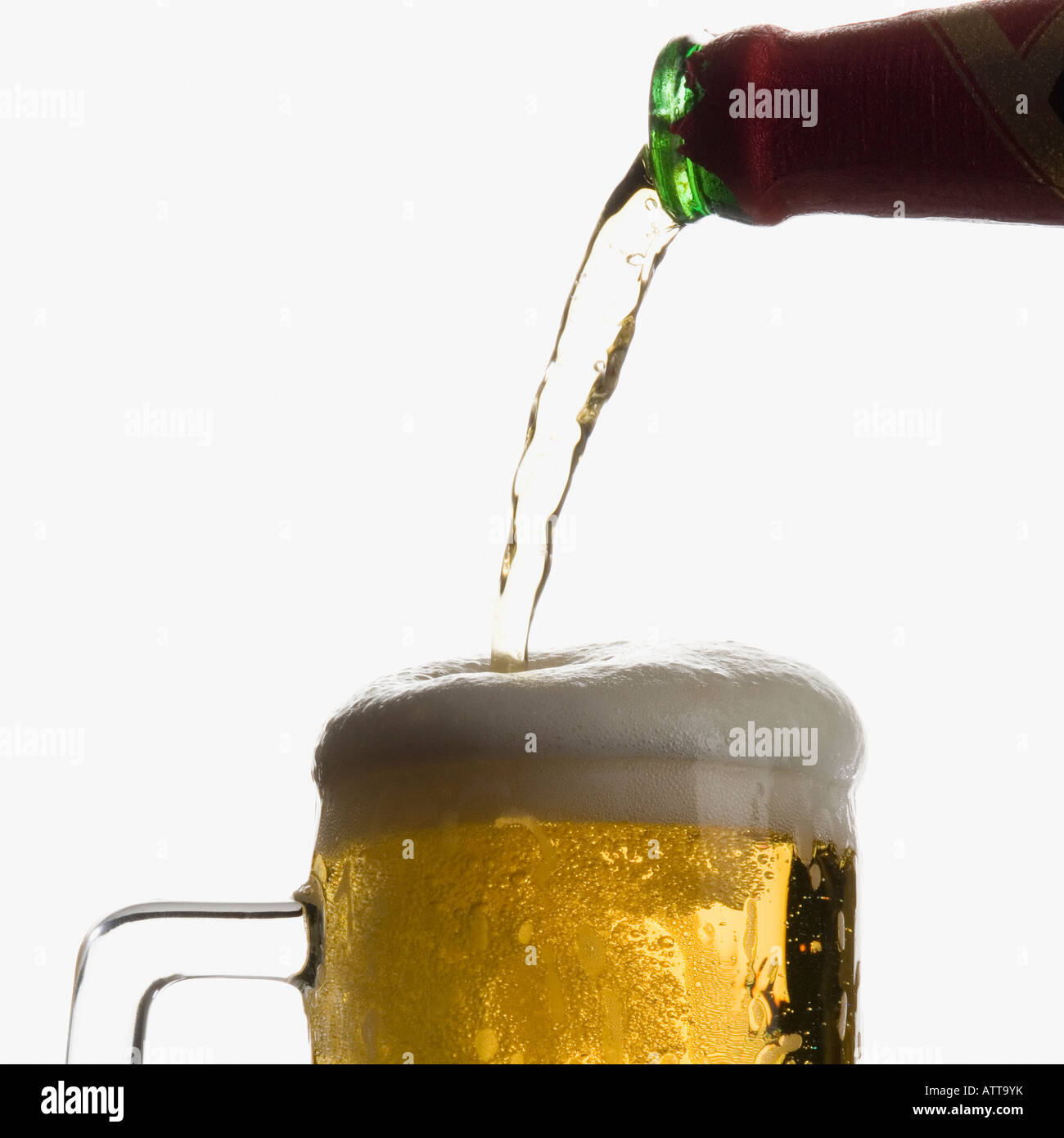 Beer spilling hi-res stock photography and images - Alamy