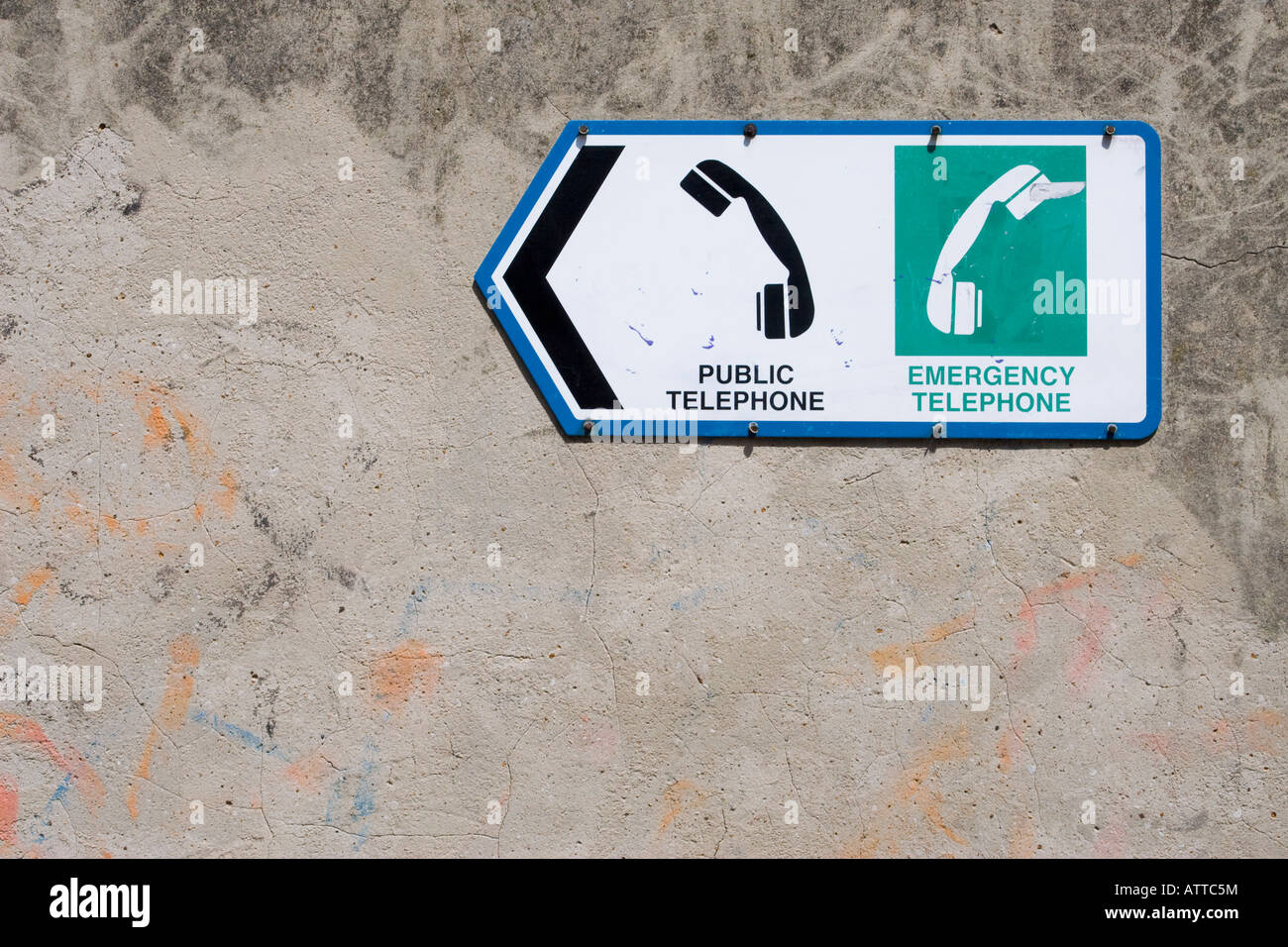 Phone sign hi-res stock photography and images - Alamy