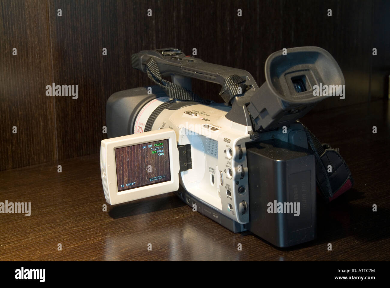 Dv camera hi-res stock photography and images - Alamy