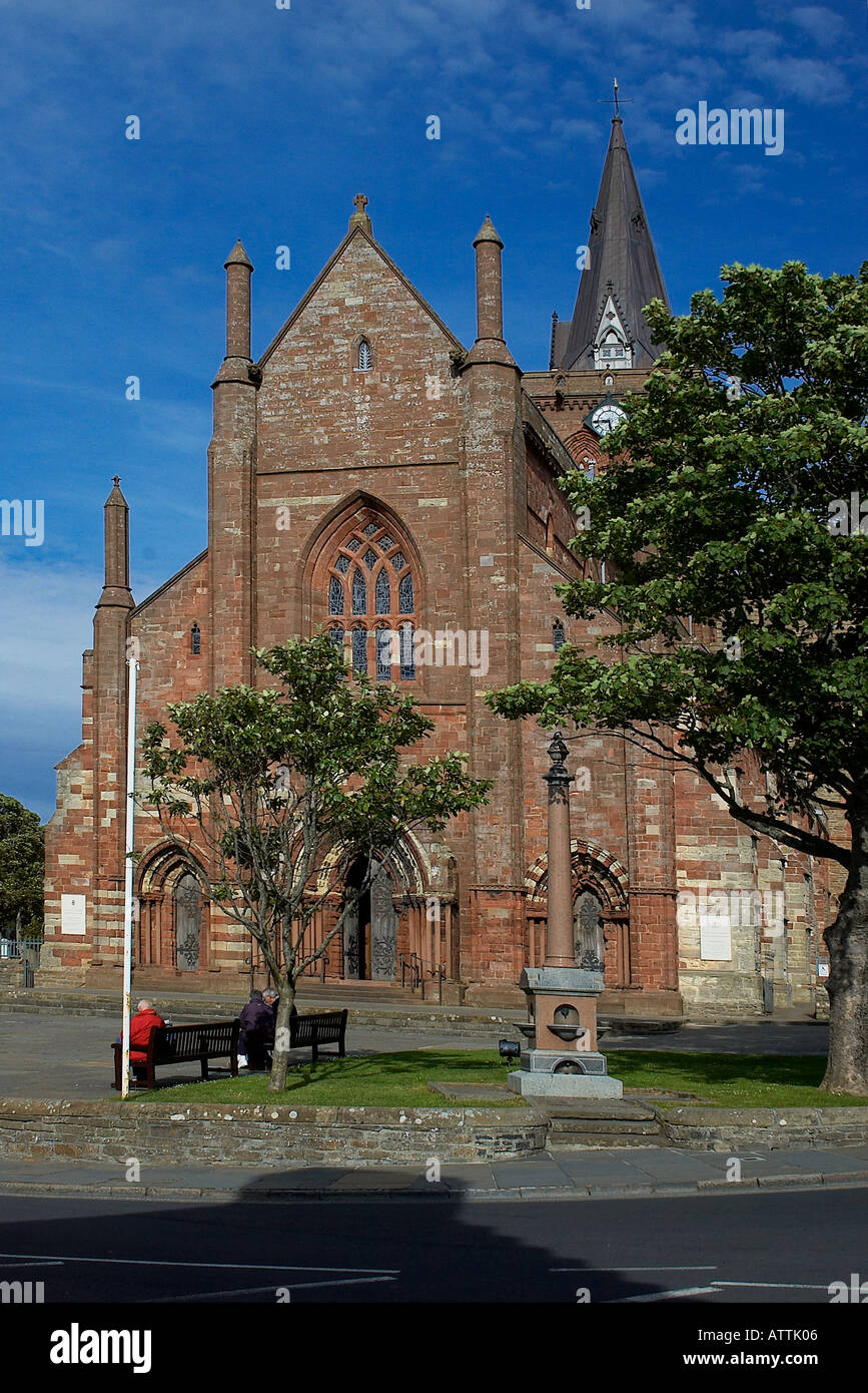 Kirkwall Cathedral, Orkneys Stock Photo - Alamy