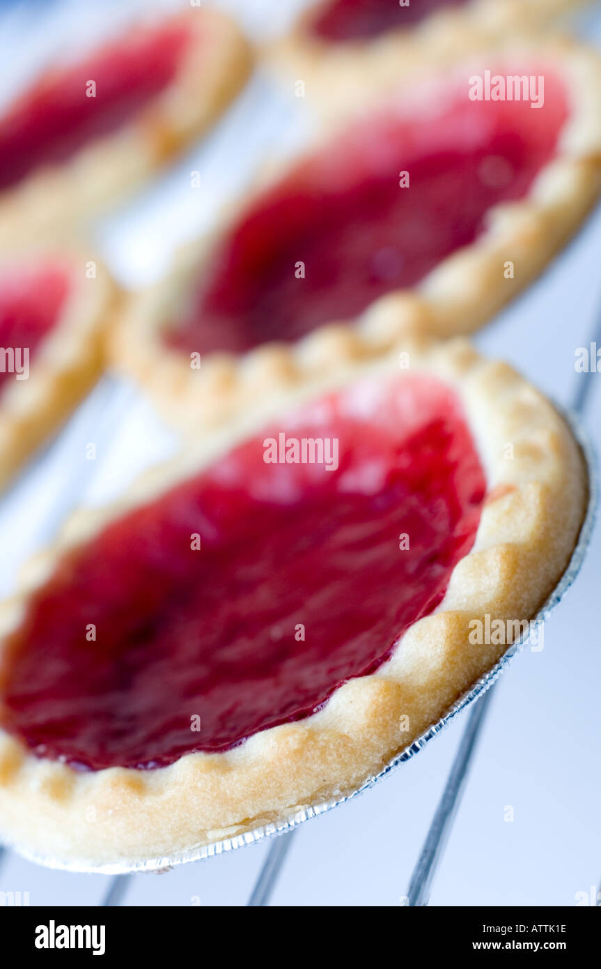 Fluffy cream filled cakes hi-res stock photography and images - Alamy