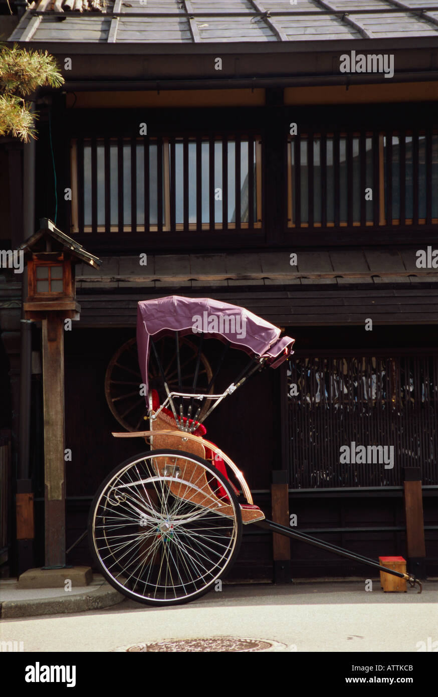 Jinrikisha rickshaw japan travel hi-res stock photography and images ...