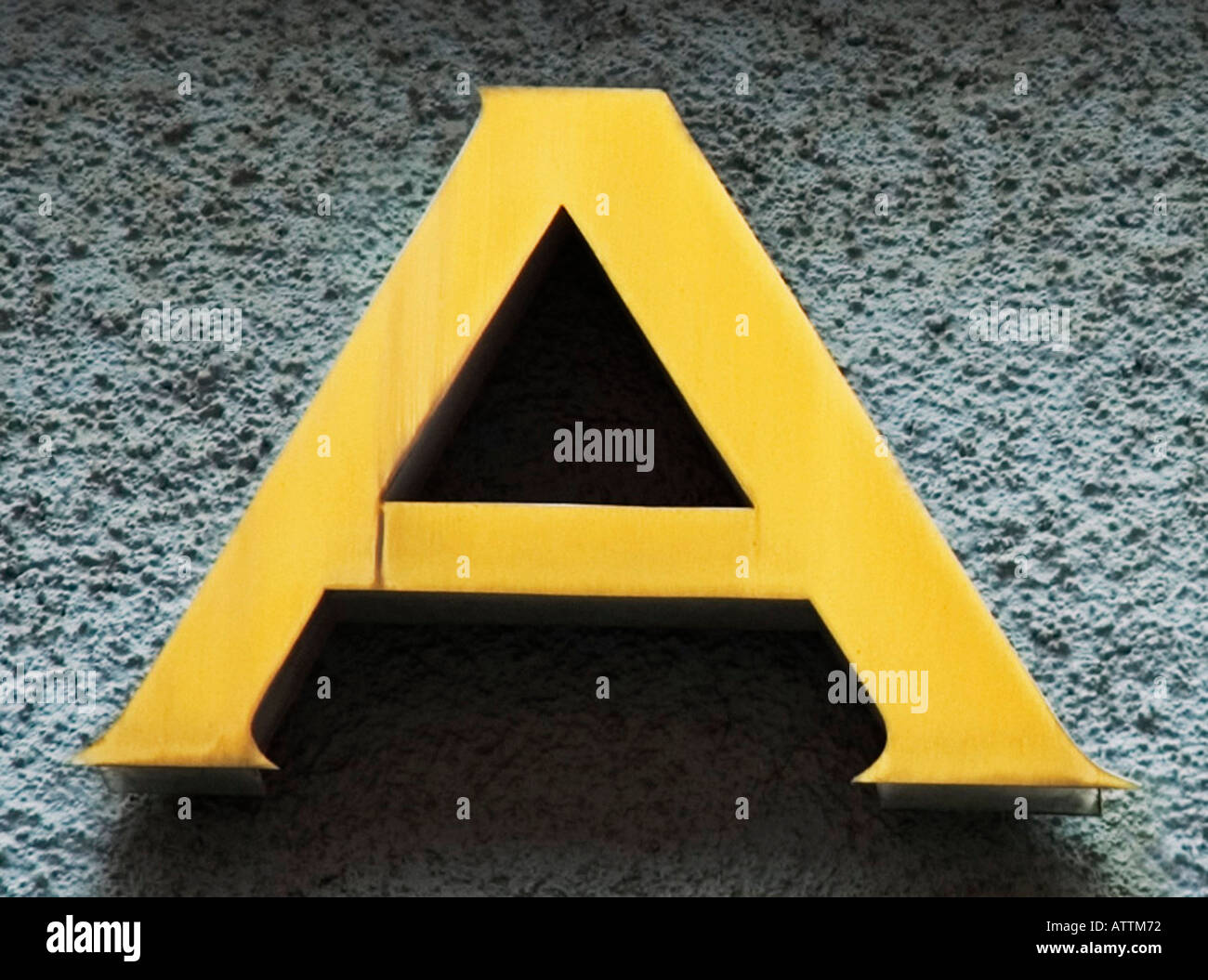 Sign signal writing font hi-res stock photography and images - Alamy