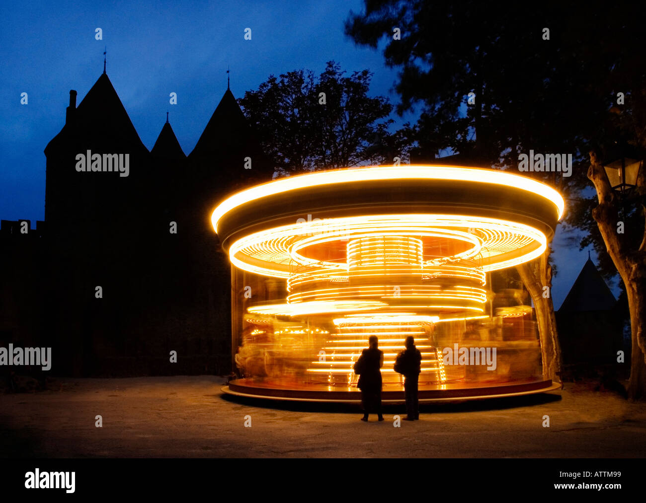 Carousel children spin spinning carnival hi-res stock photography and ...