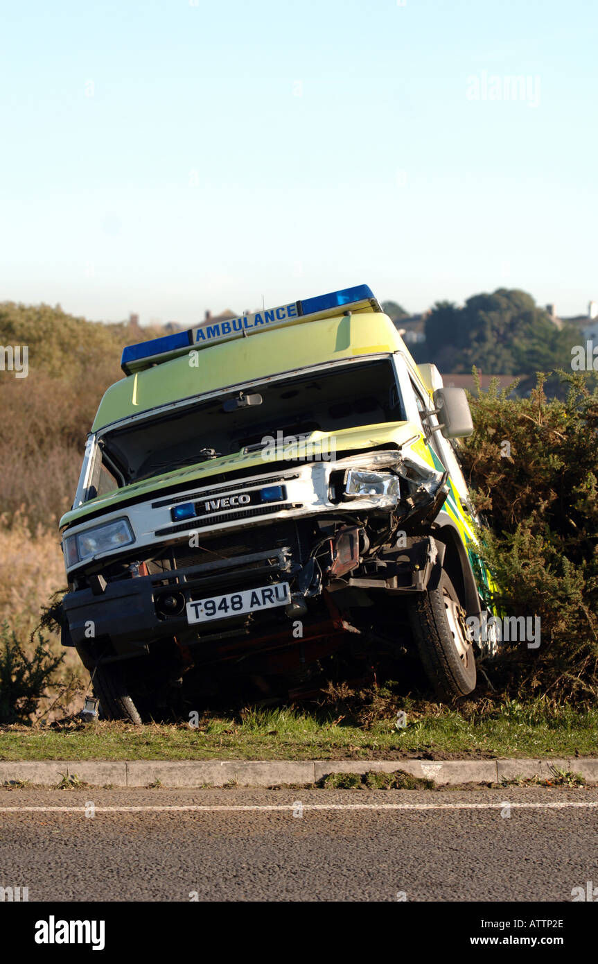 Ambulance crash full hi-res stock photography and images - Alamy