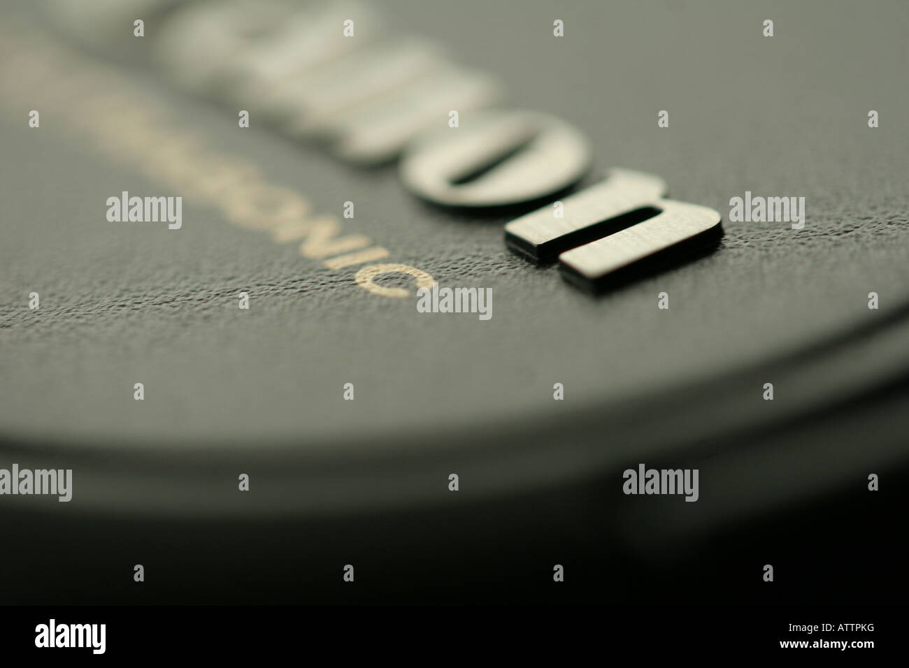 Canon lens hi-res stock photography and images - Alamy