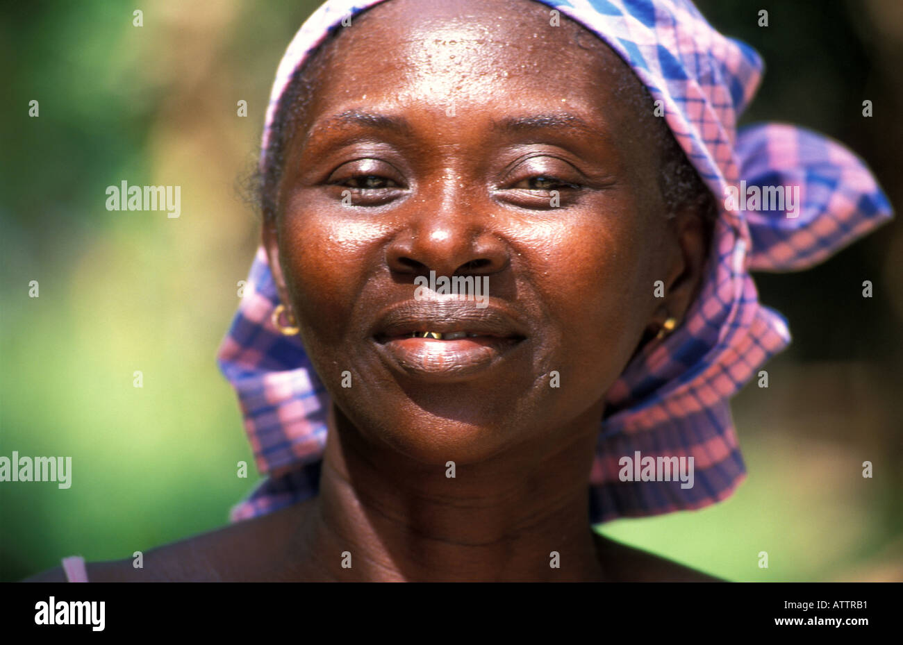 Women in suriname hi-res stock photography and images - Alamy