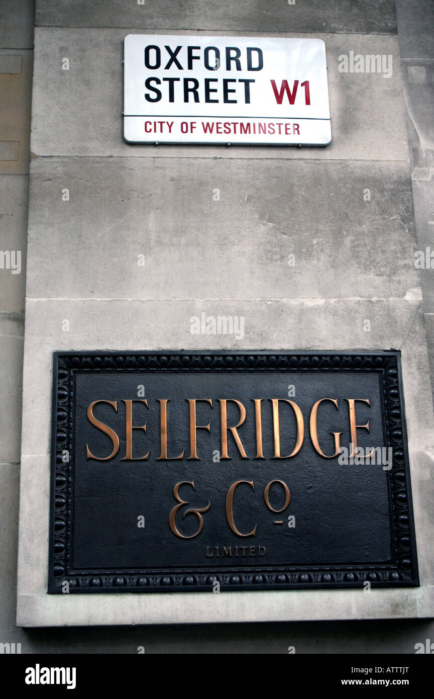 Sign on Selfridges store in Oxford Street London Stock Photo - Alamy