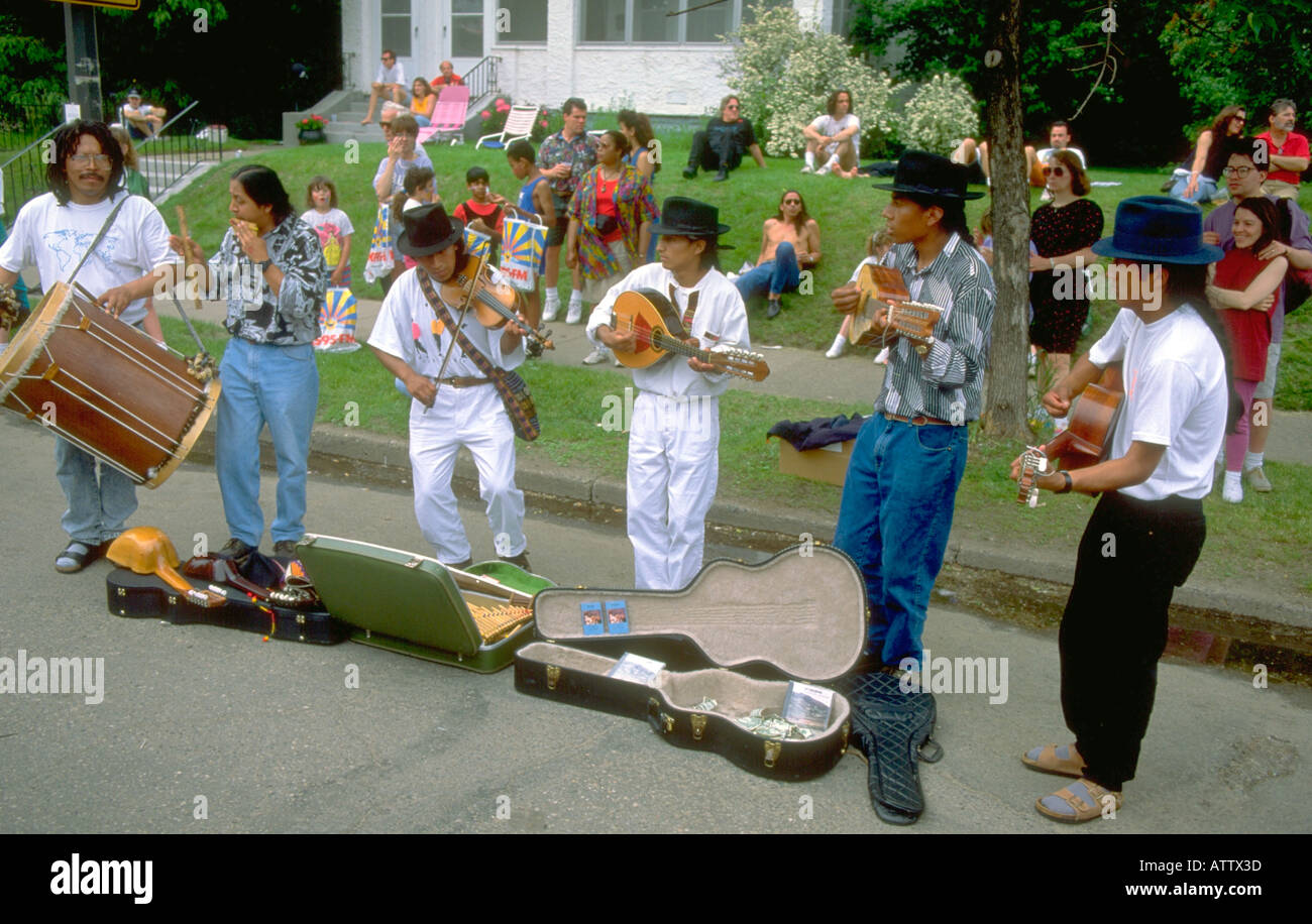 Andean music hi-res stock photography and images - Alamy