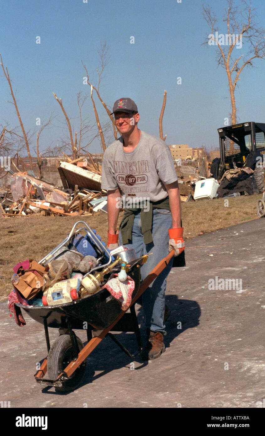 Tornado disaster relief workers hi-res stock photography and images - Alamy