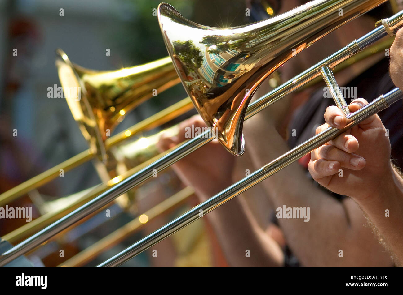 Brass instruments hi-res stock photography and images - Alamy