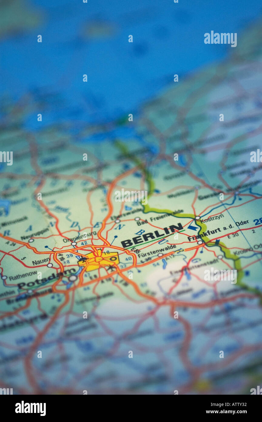 Map of berlin hi-res stock photography and images - Alamy