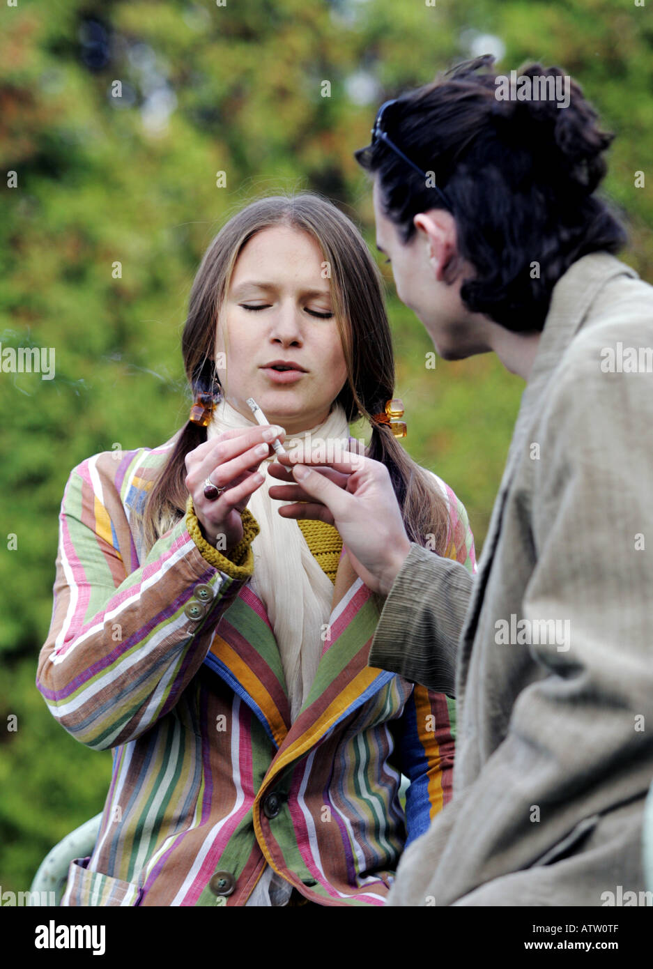 Man men people hippies hi-res stock photography and images - Alamy