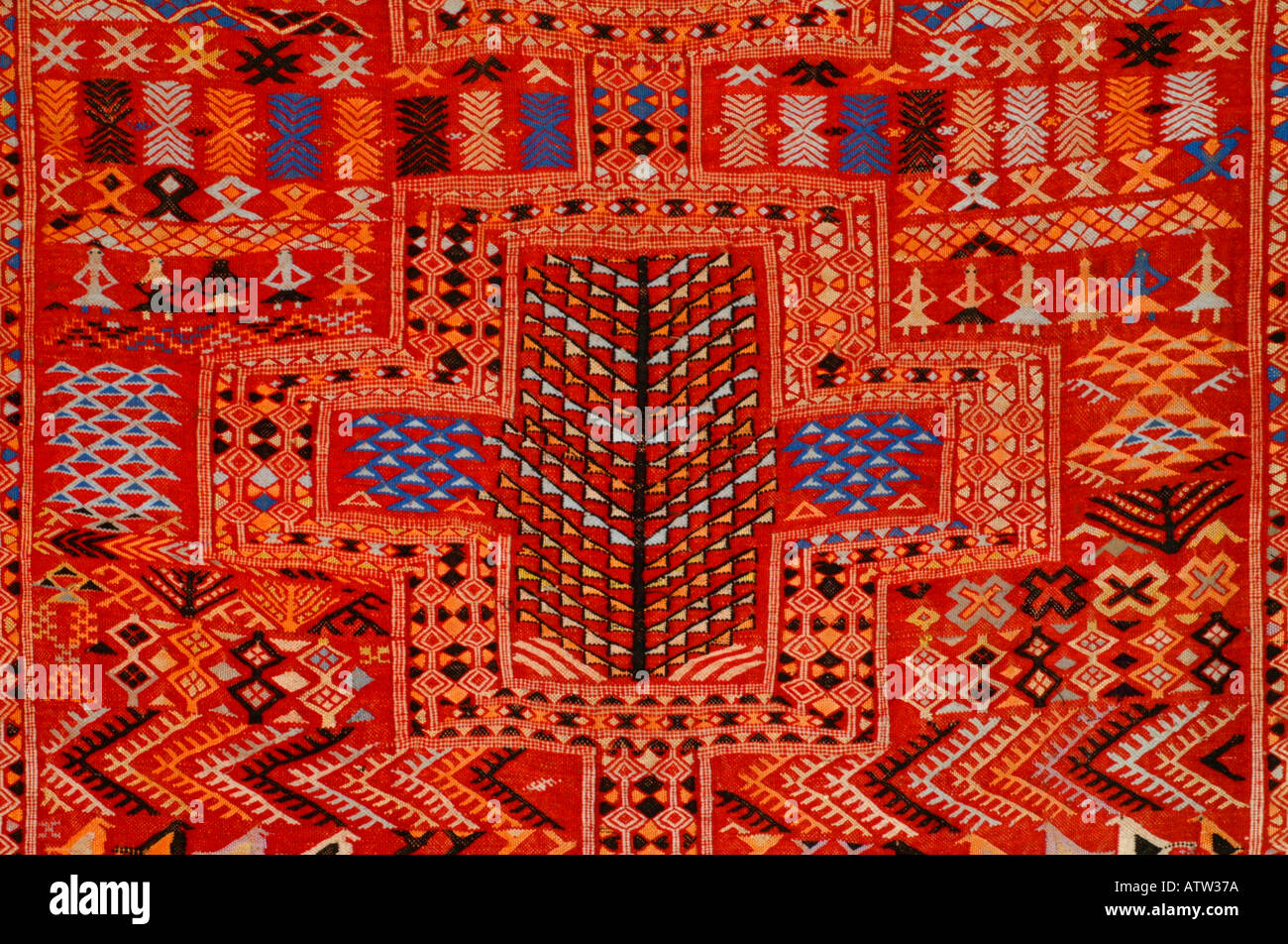 Moroccan kilim hi-res stock photography and images - Alamy