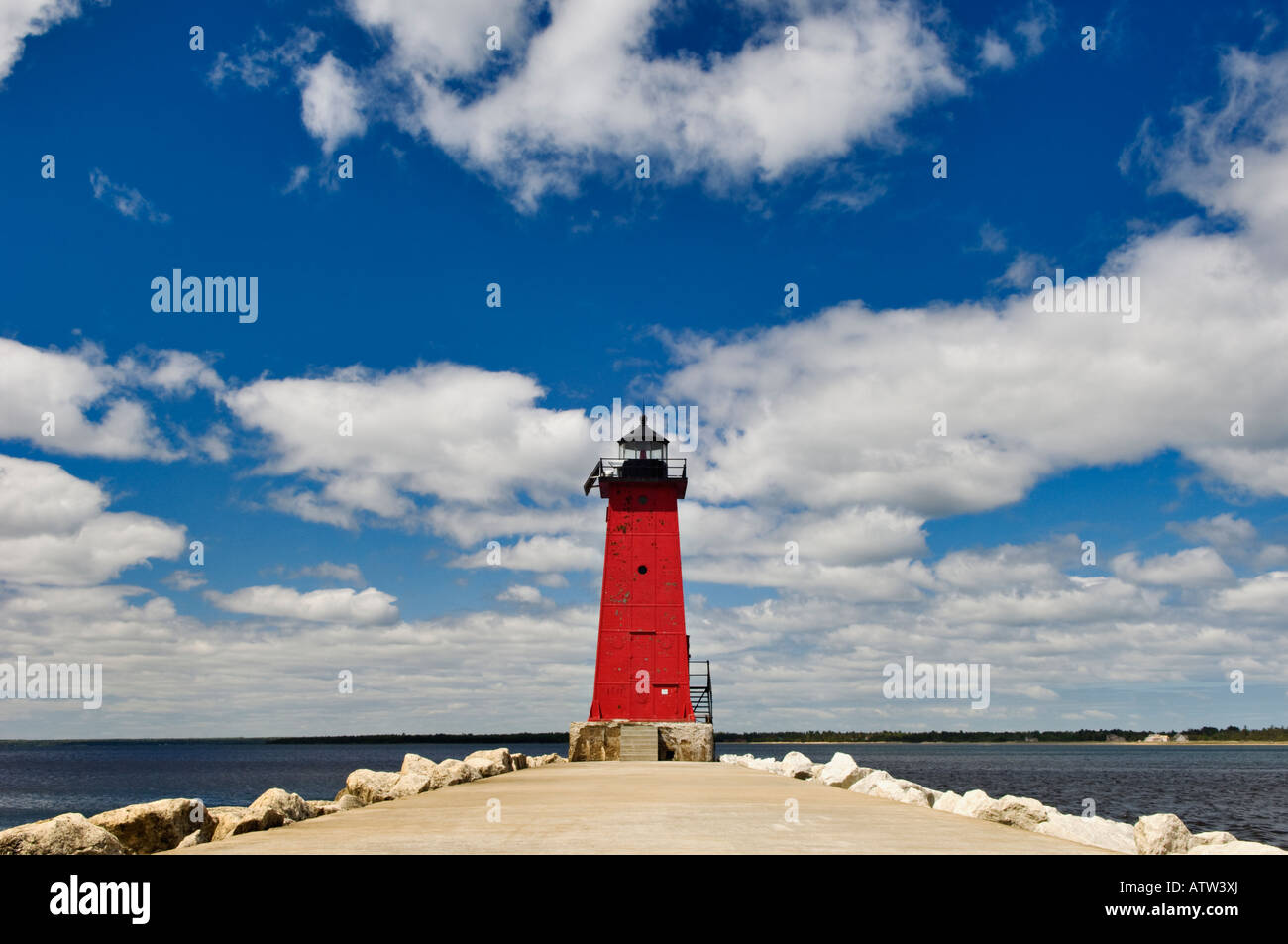 Manistique East Breakwater Lighthouse on Lake Michigan Manistique ...