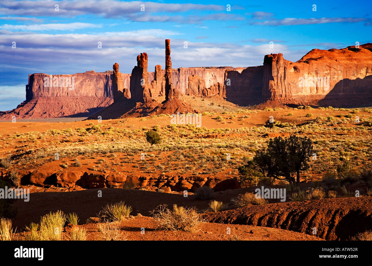 Totem Pole Monument Valley Southern Utah USA Stock Photo - Alamy
