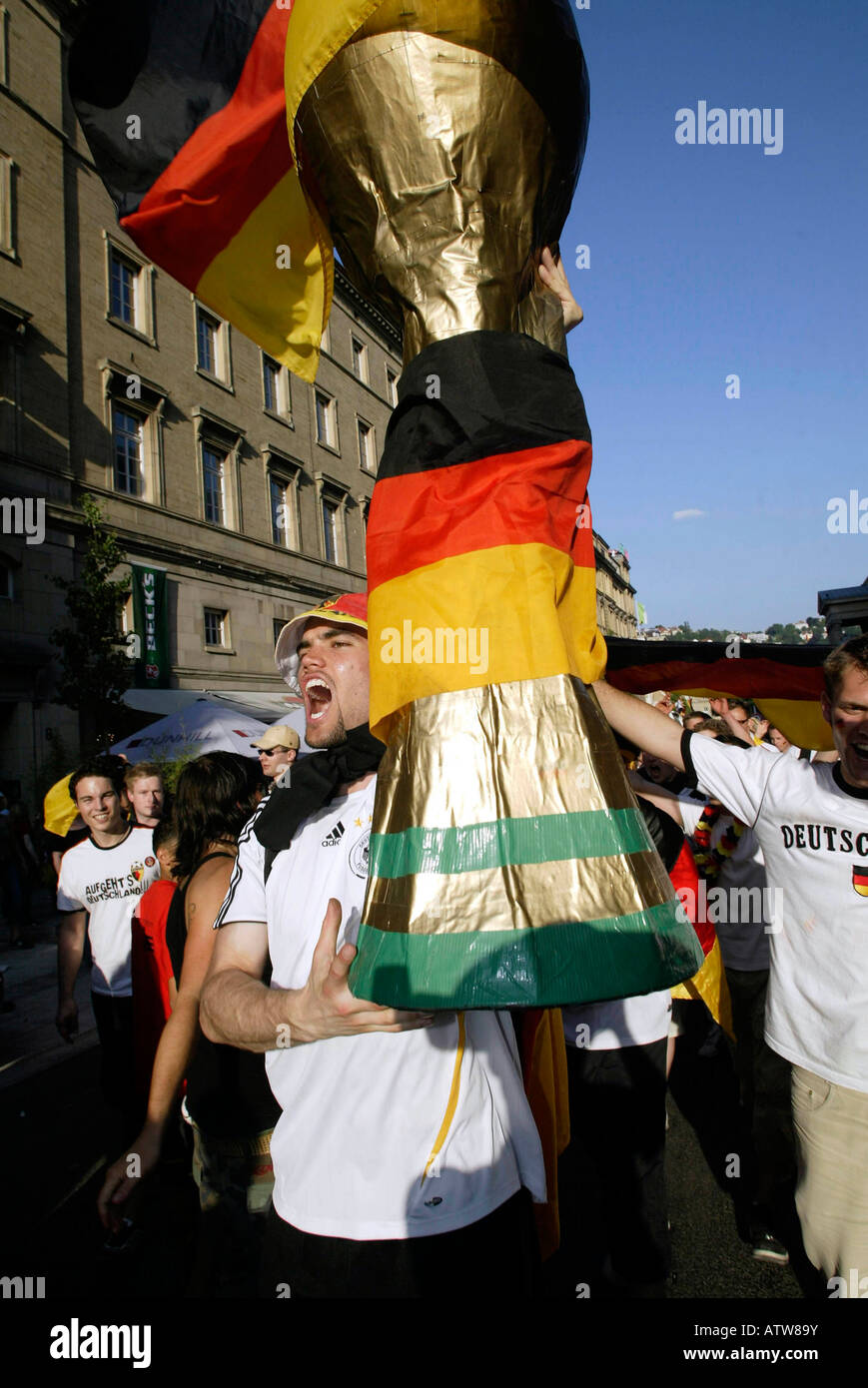 german soccer fans celebrating the world cup 2006 Stock Photo - Alamy
