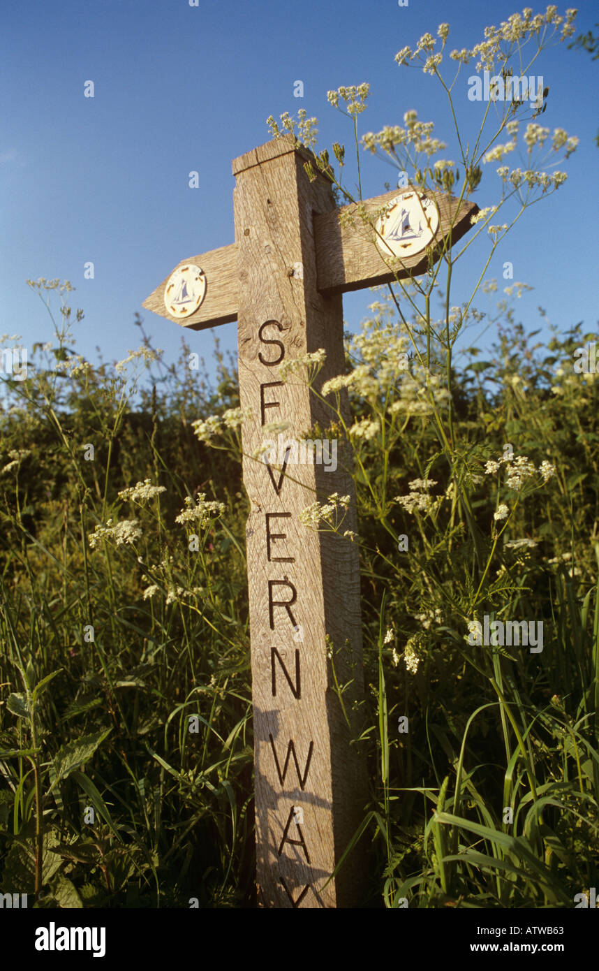 Right of Way marker on the Severn Way in Shropshire Stock Photo - Alamy