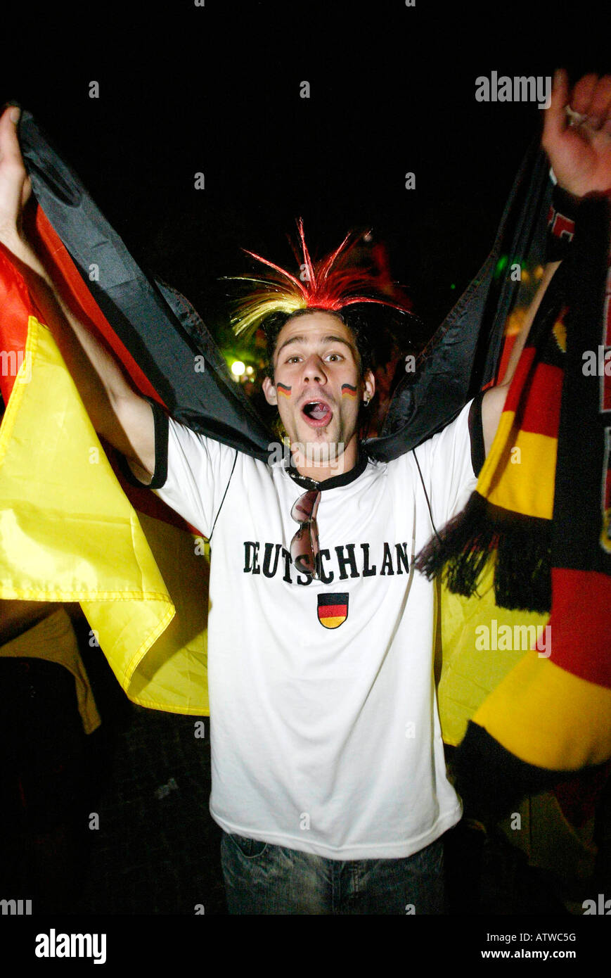 german soccer fans celebrating the world cup 2006 Stock Photo - Alamy