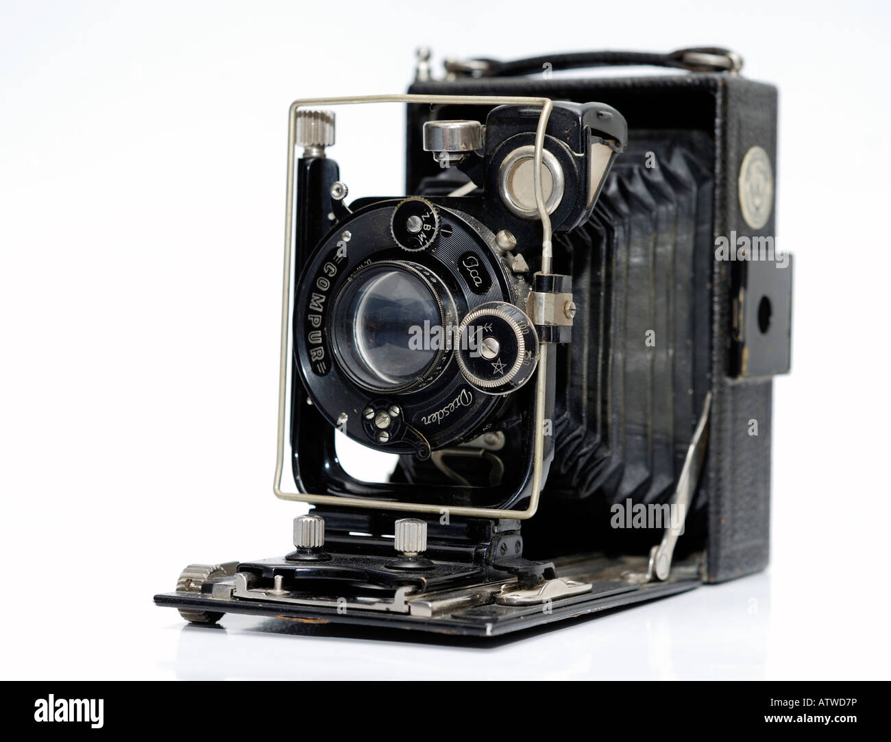 Antique vintage camera Stock Photo - Alamy