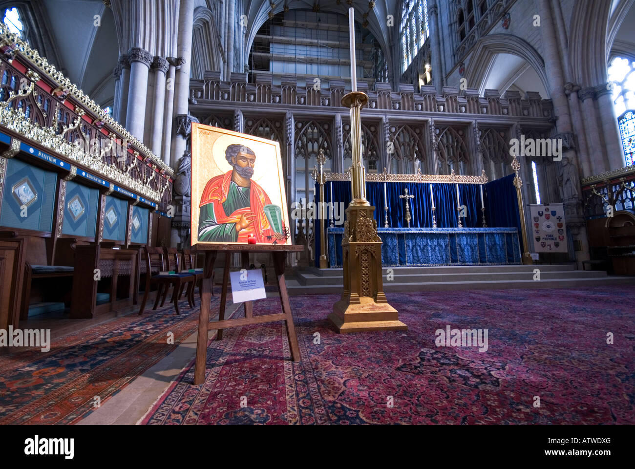 York Minster inside Stock Photo - Alamy
