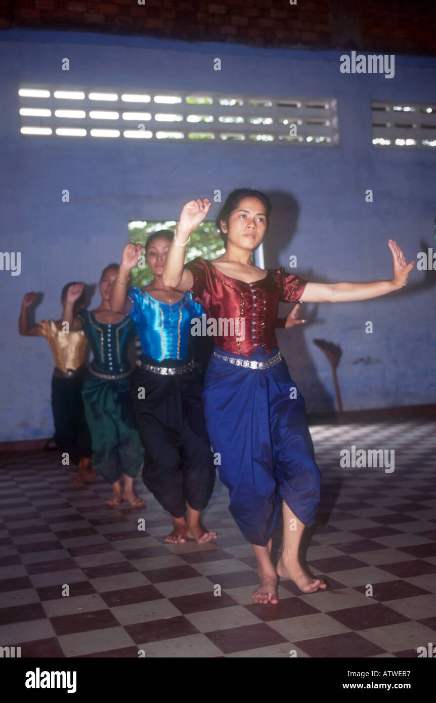 Royal Cambodian Ballet. Phnom Penh Cambodia Stock Photo - Alamy