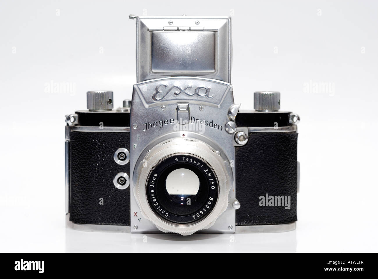 Still life old camera hi-res stock photography and images - Alamy