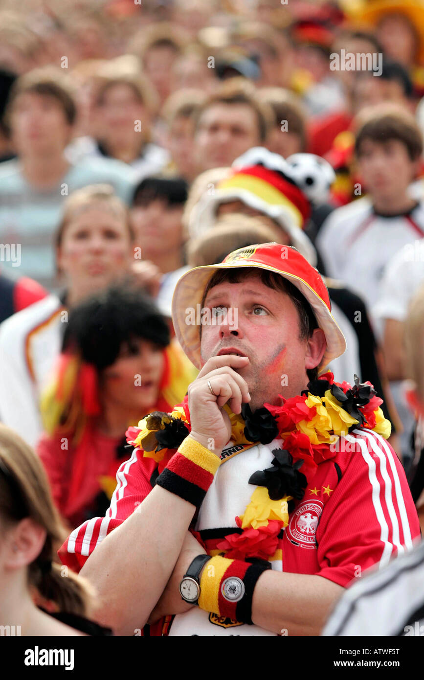 german soccer fans celebrating the world cup 2006 Stock Photo - Alamy